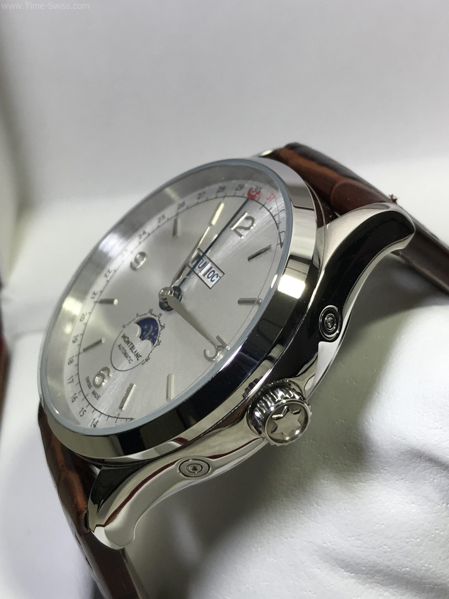 MontBlanc Moon White Dial | https://time-swiss.com