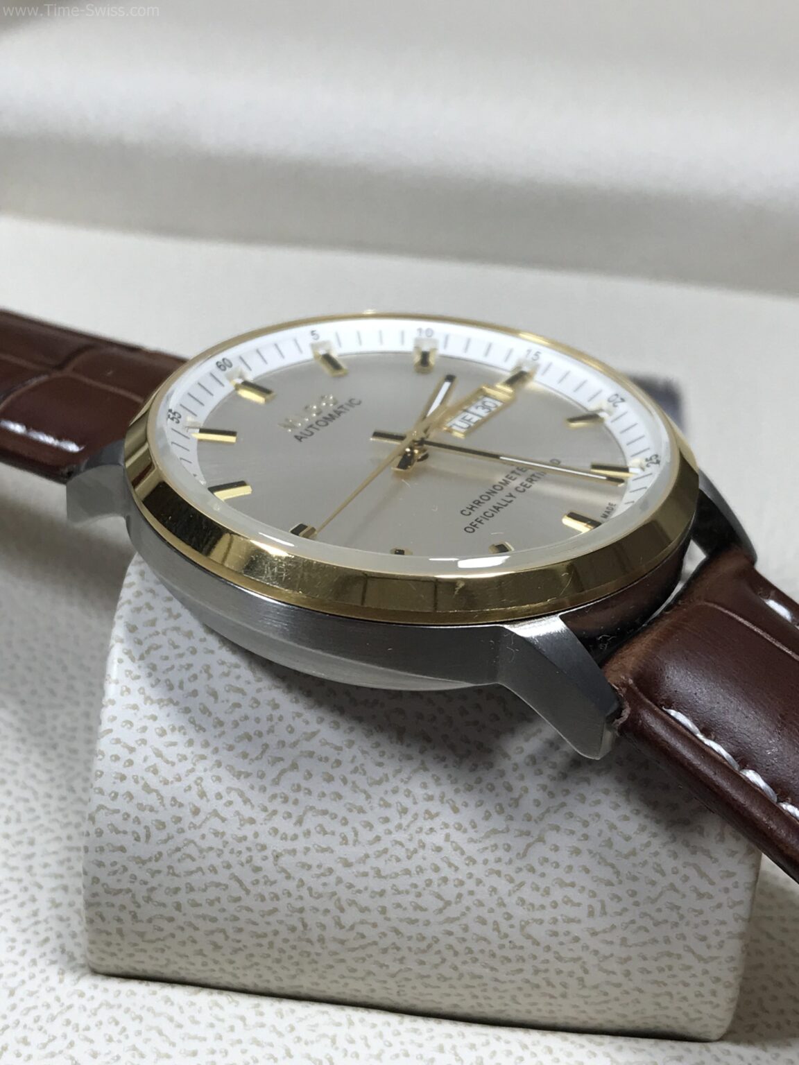 MIDO Commander Chronometer Two Tone White Dial Leather Strap | https ...