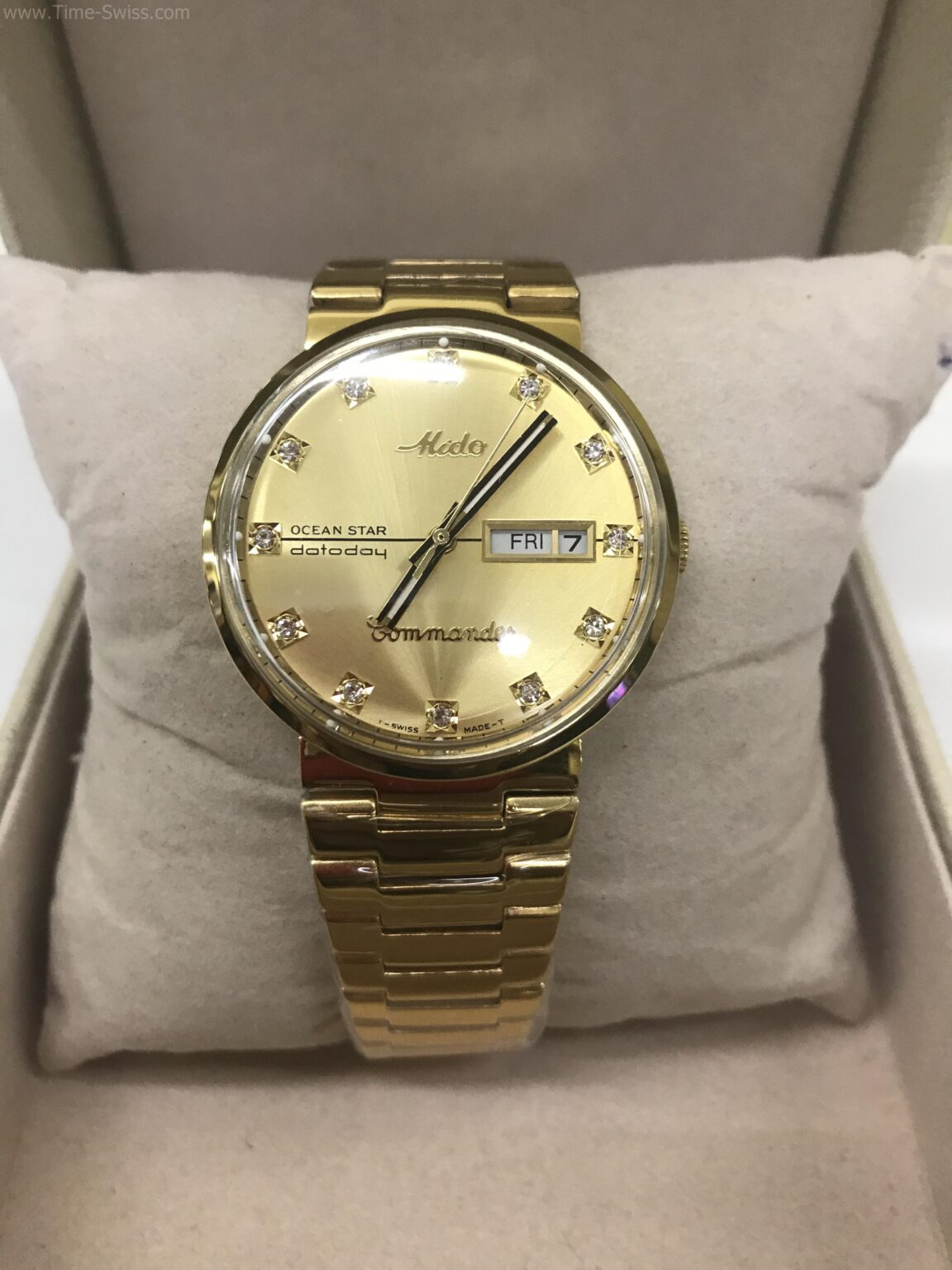 MIDO Commander Classic Gold Dial | https://time-swiss.com