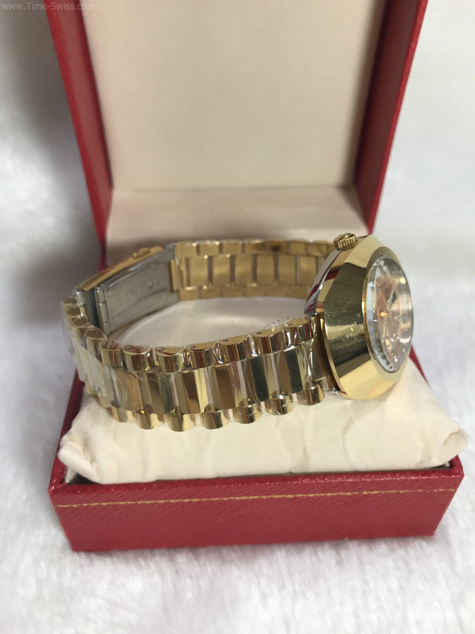 Rado Diastar Gold Dial | https://time-swiss.com