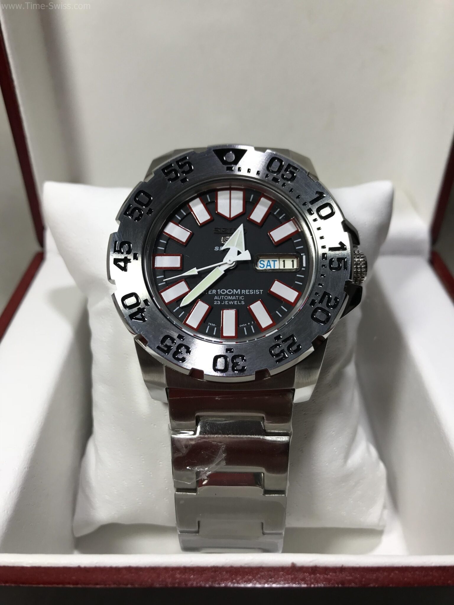 Seiko Monster Black Dial | https://time-swiss.com
