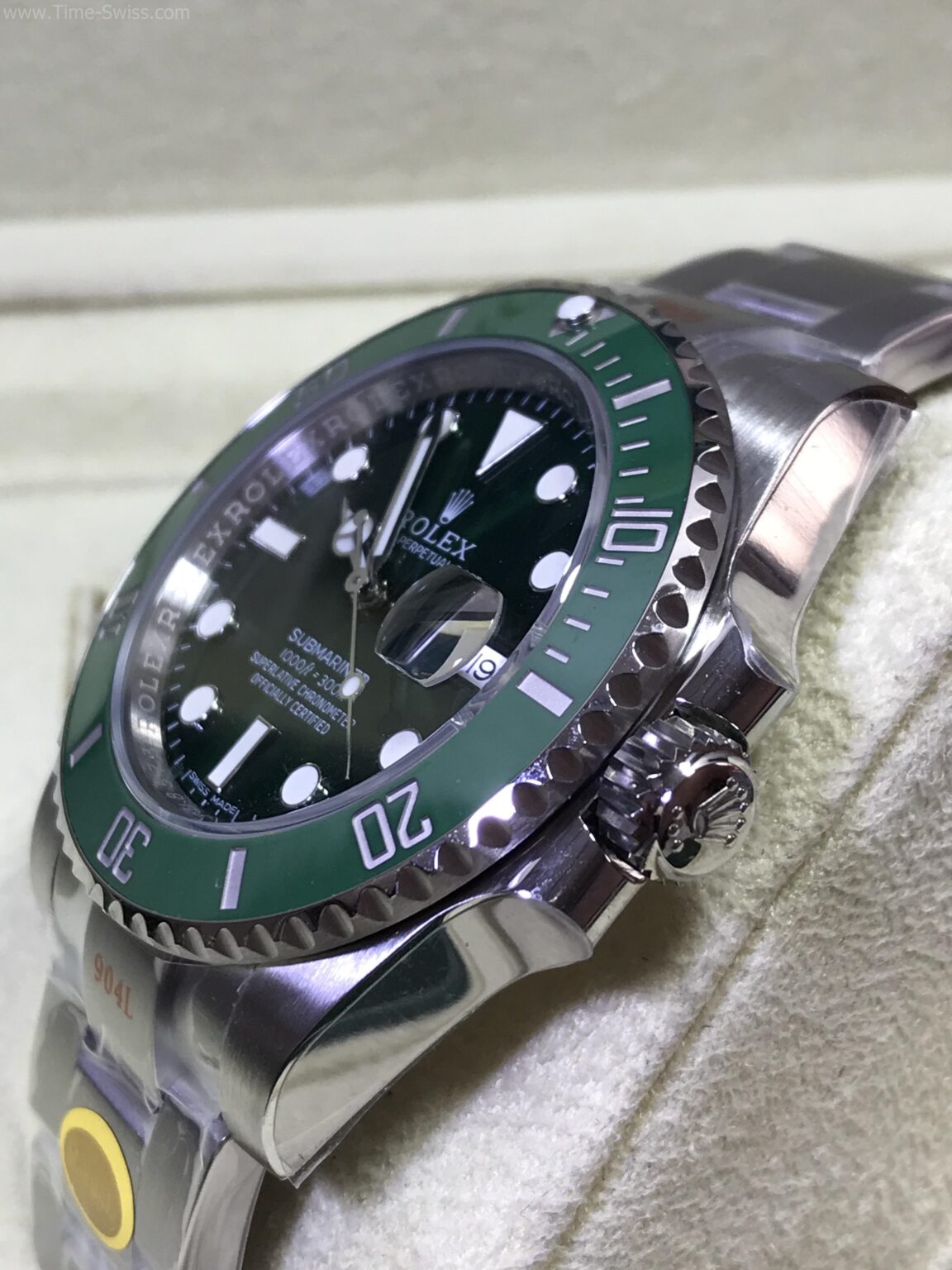 Rolex Submariner Ceramic Green Dial Hulk 41mm 3235 Noob Swiss V12 ...